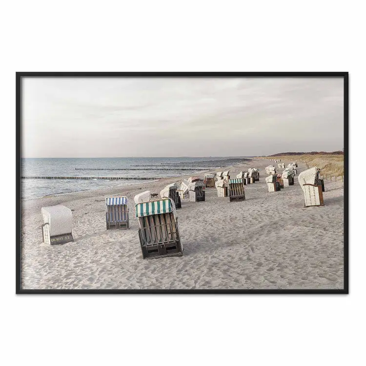 Wandposter Strandkabinen - Sommerlandschaft mit sandigem Strand vor ...